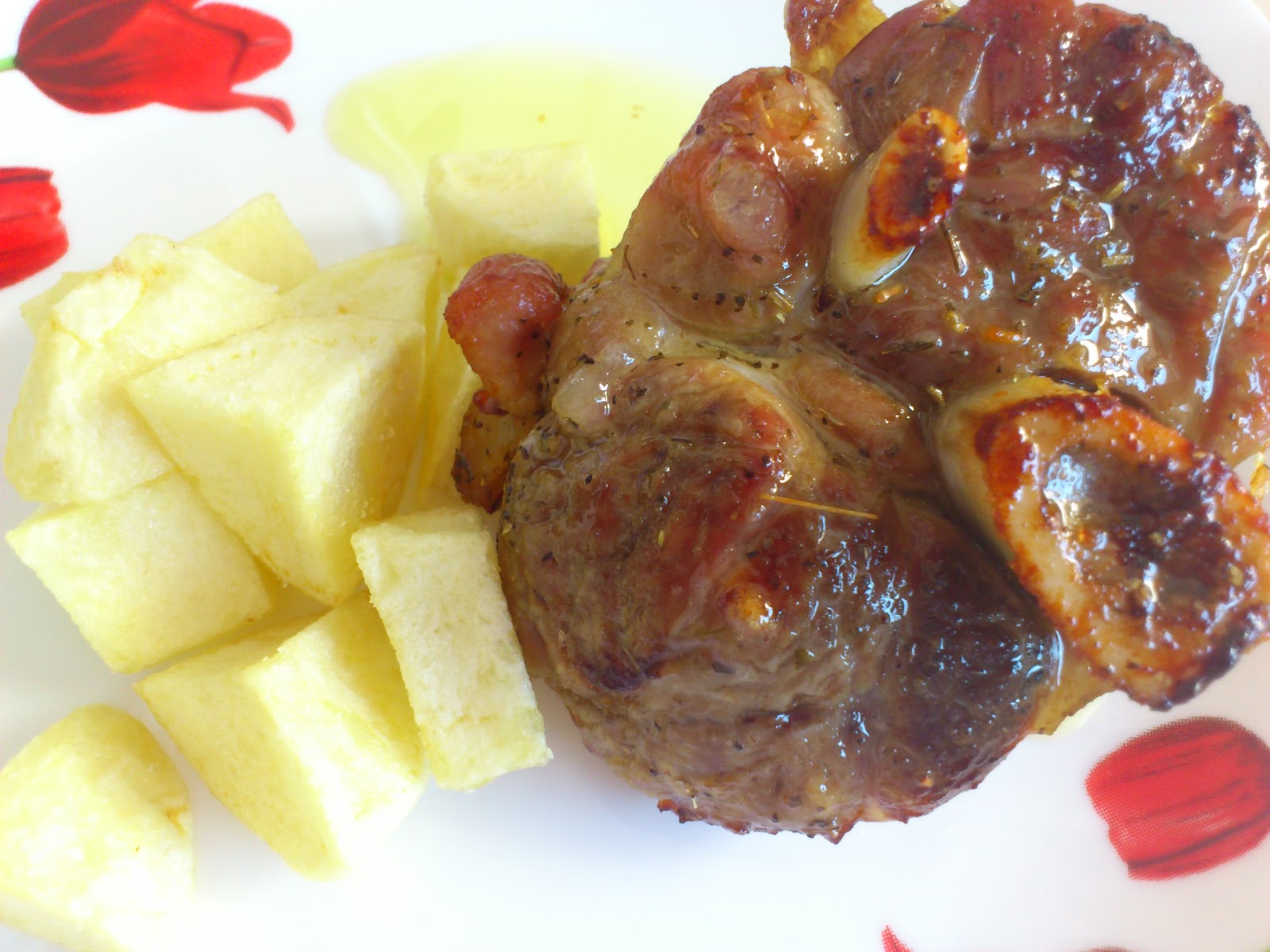 CODILLO ASADO AL HORNO